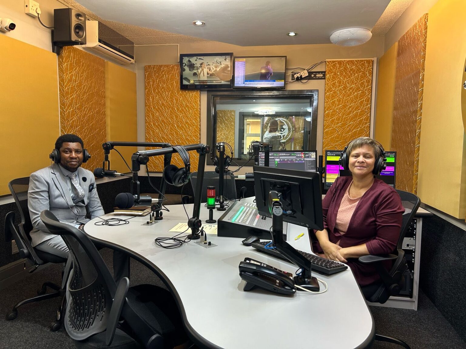 Rainbow FM – RAINBOW COMMUNITY BROADCASTER